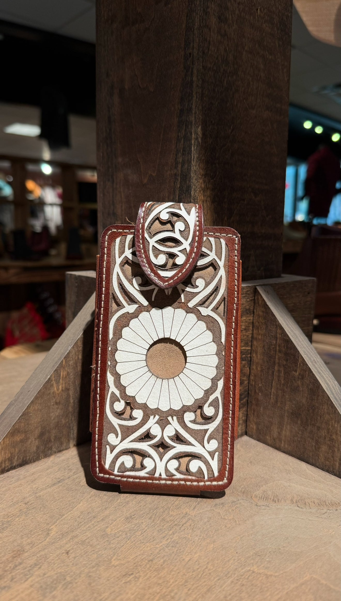 Floral Roman Phone Holder – Western Boots Fashion